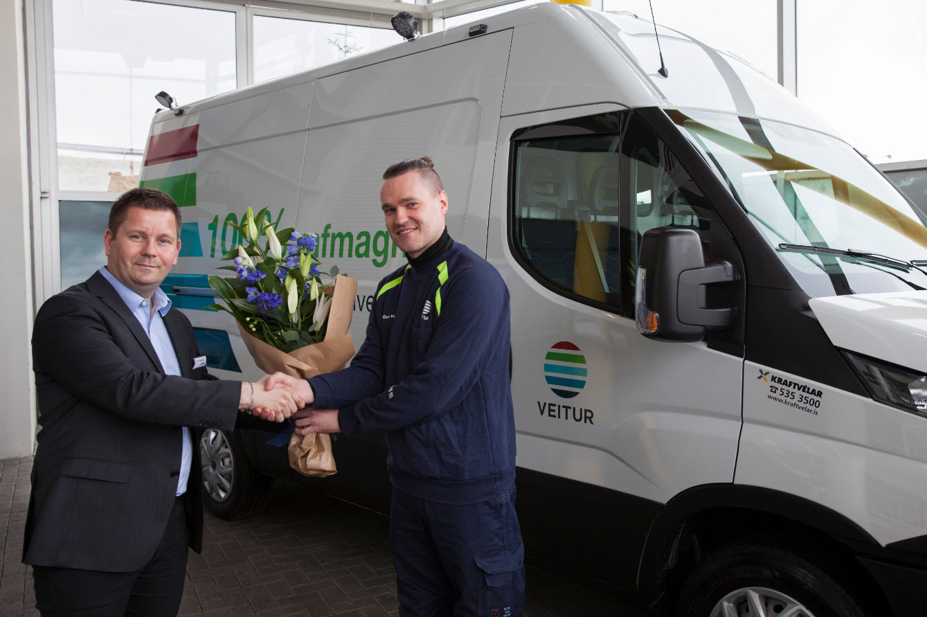Fyrsti stóri sendibíll landsins sem knúinn er rafmagni | Félag ...